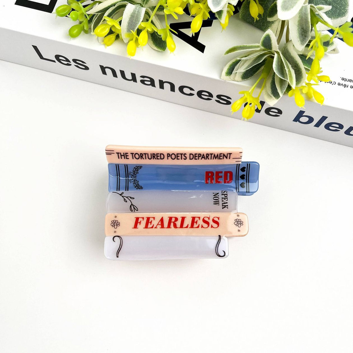 Taylor Swift Stacked Books Claw Clip | ROSE & LEE CO. – Rose & Lee Co